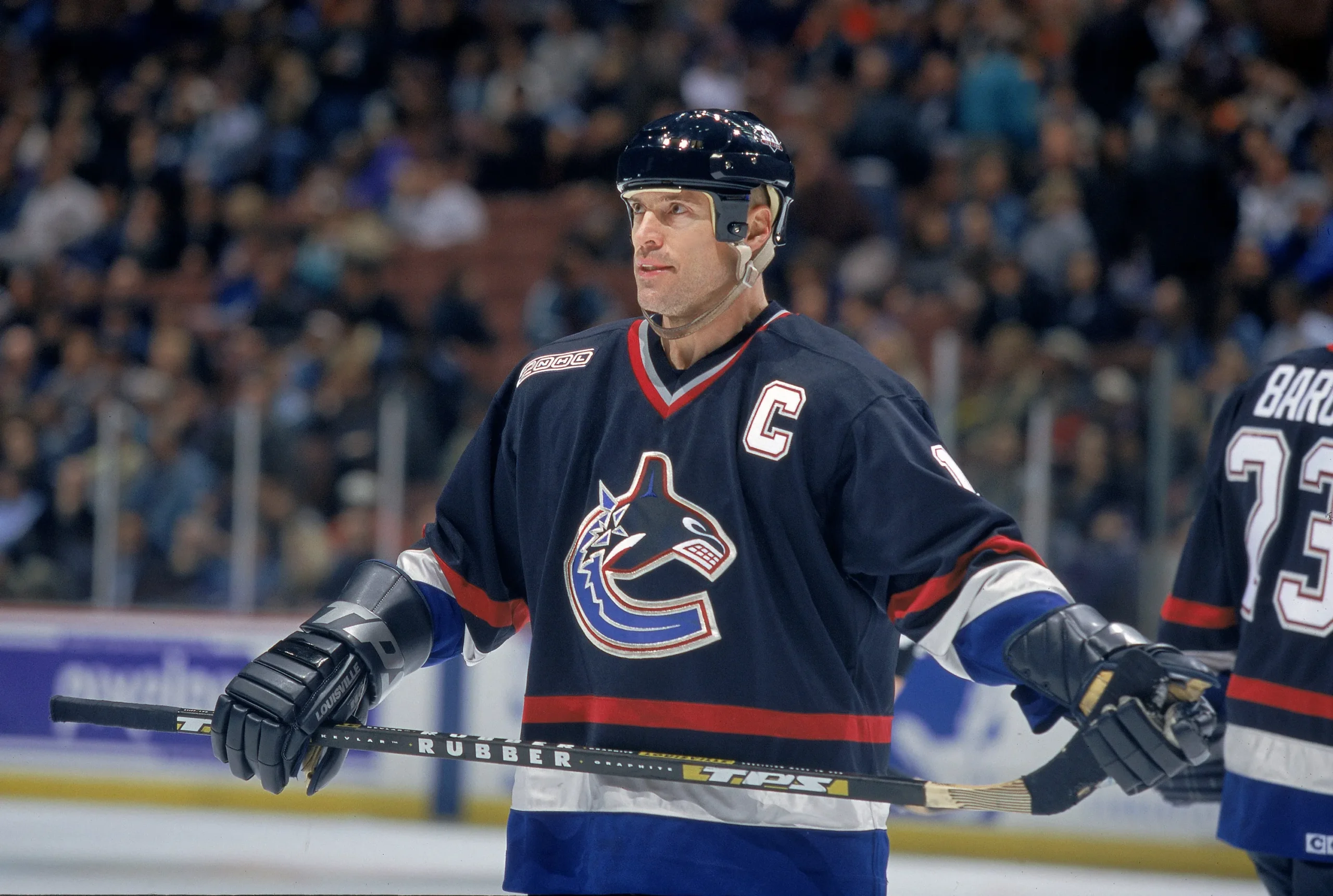 BREAKING NEWS: Mark Messier Returns to New York Rangers as New Bench ...